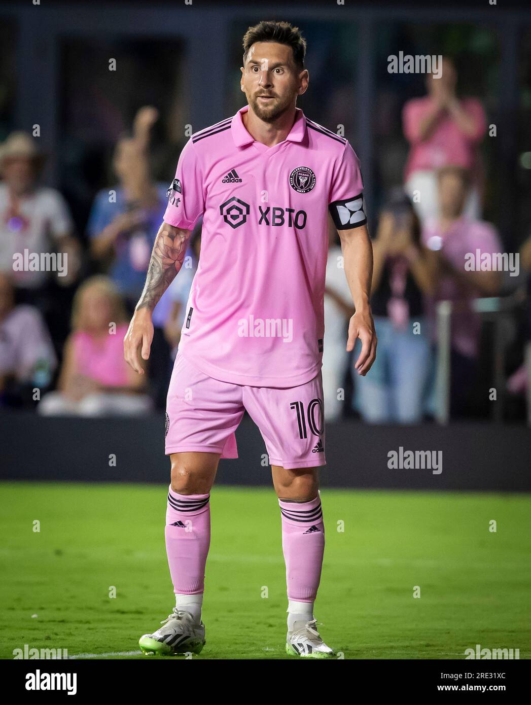 FORT LAUDERDALE, FL - JULY 21: Inter Miami forward Lionel Messi (10 ...
