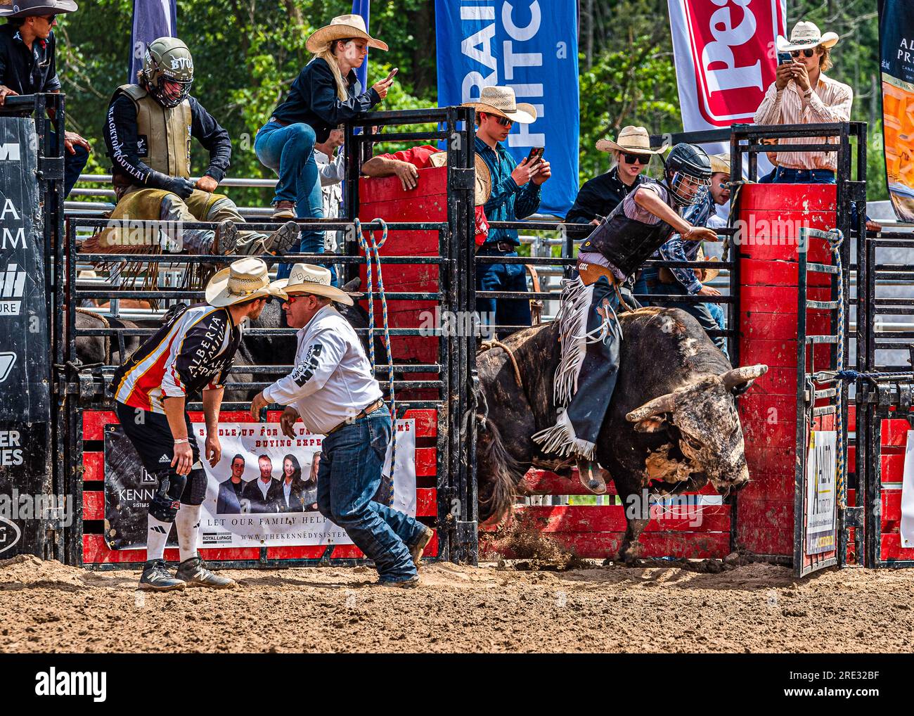 Youth barrel racing hi-res stock photography and images - Alamy