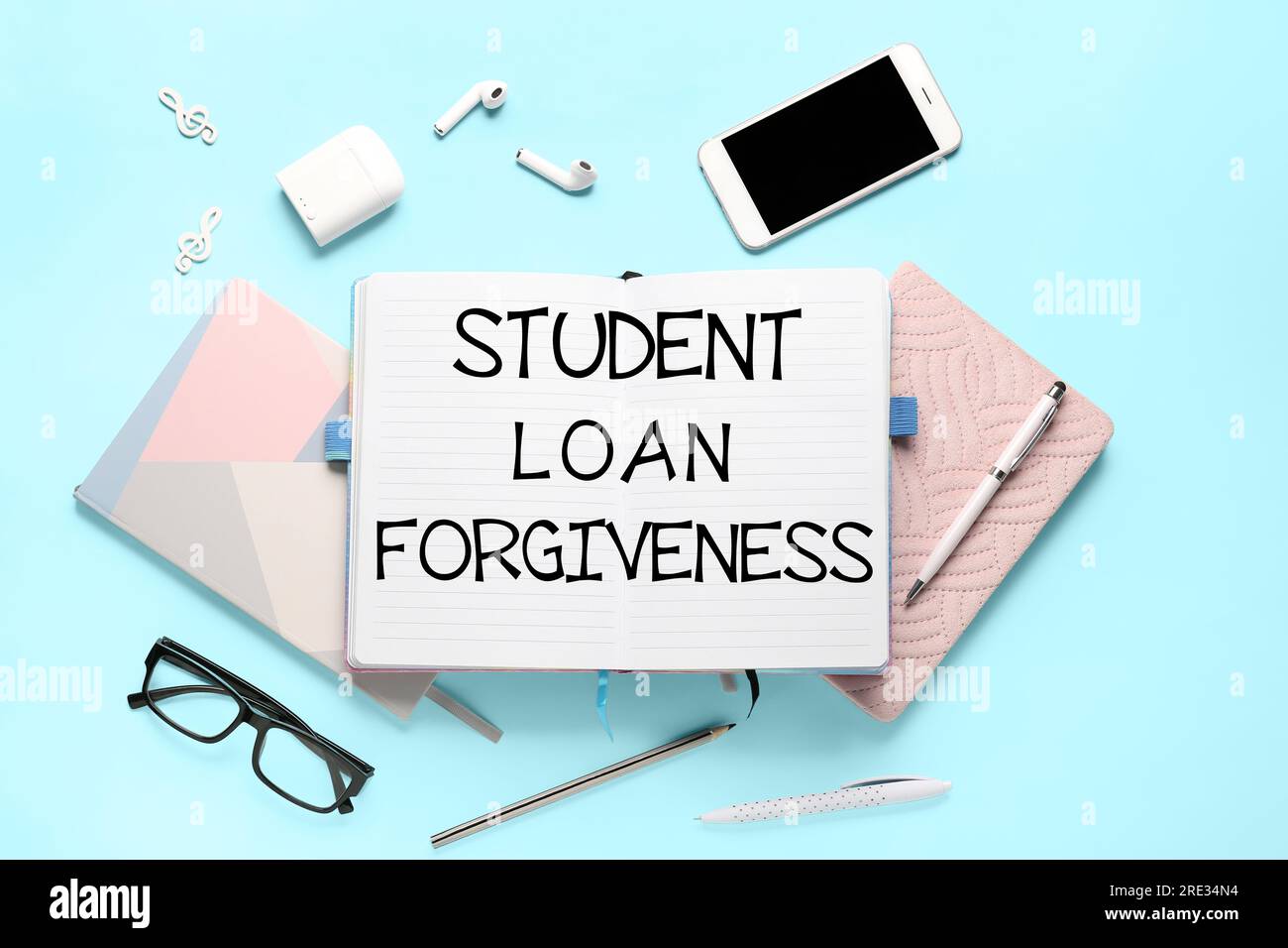 Approve expense hi-res stock photography and images - Alamy