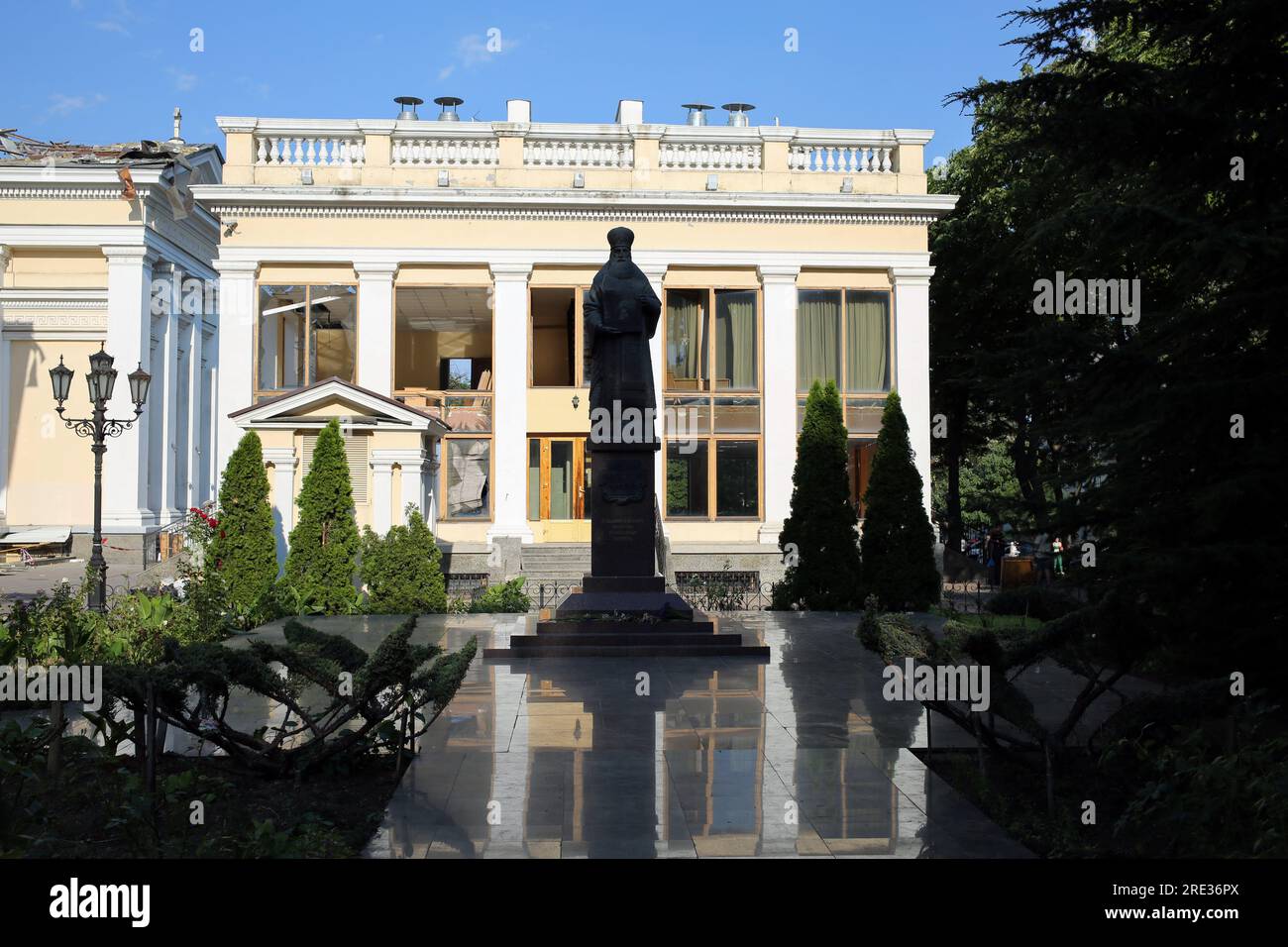 Odesa port damage hi-res stock photography and images - Alamy
