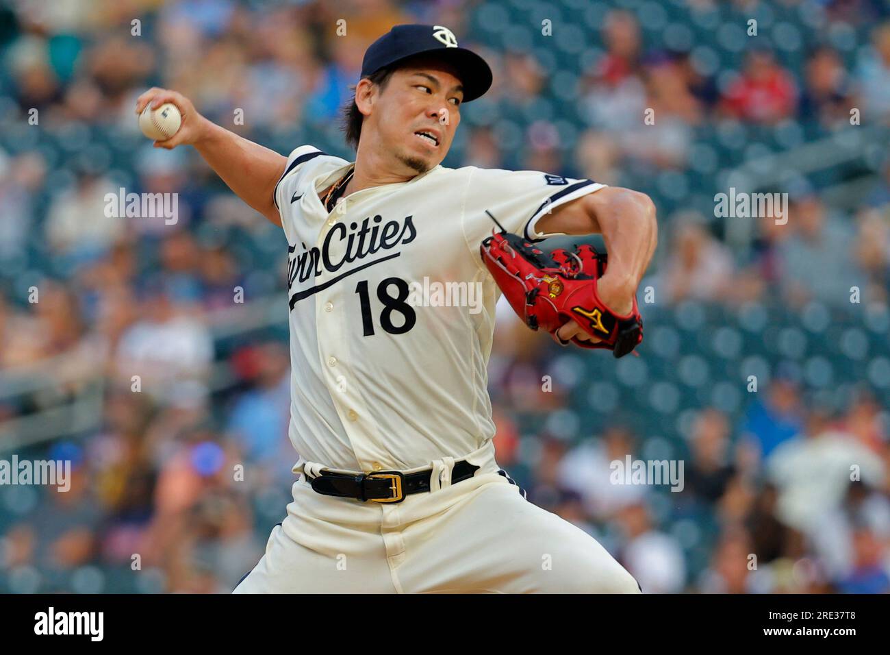Minnesota Twins starting pitcher Kenta Maeda throws to the Seattle ...
