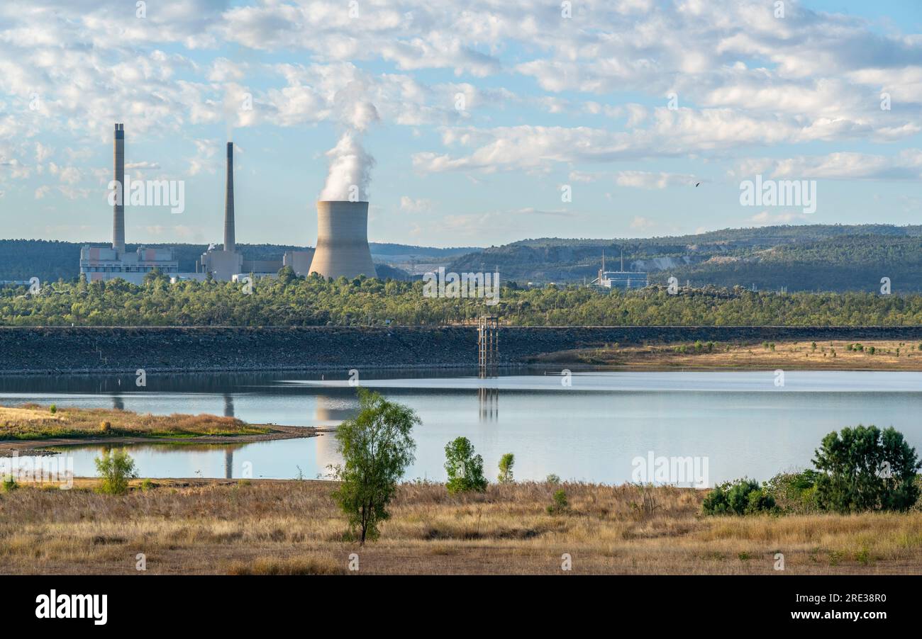 The Callide coal fired power station near Biloela in Queensland ...