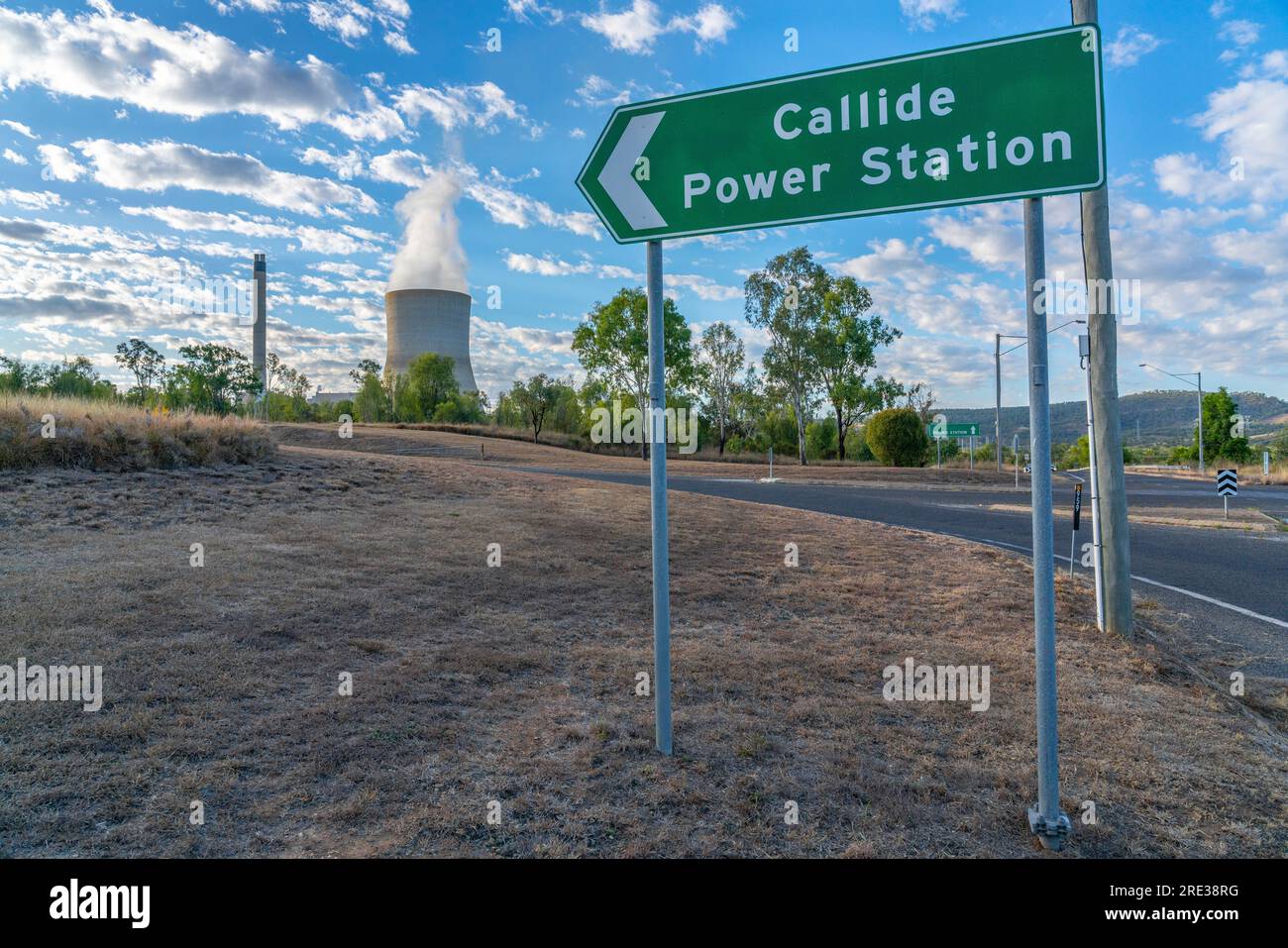 The Callide coal fired power station near Biloela in Queensland ...