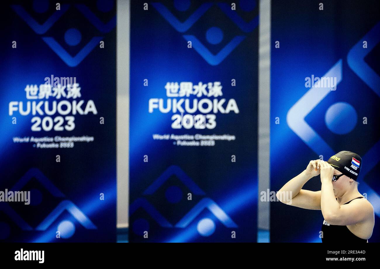FUKUOKA - Janna van Kooten before the 200 free women during the third ...