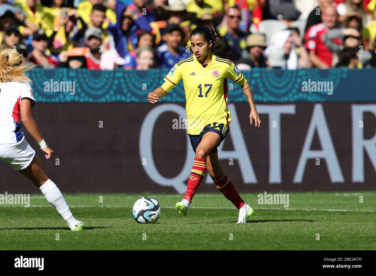 Sydney, Australia. 25th July, 2023. Carolina Arias of Colombia passes ...
