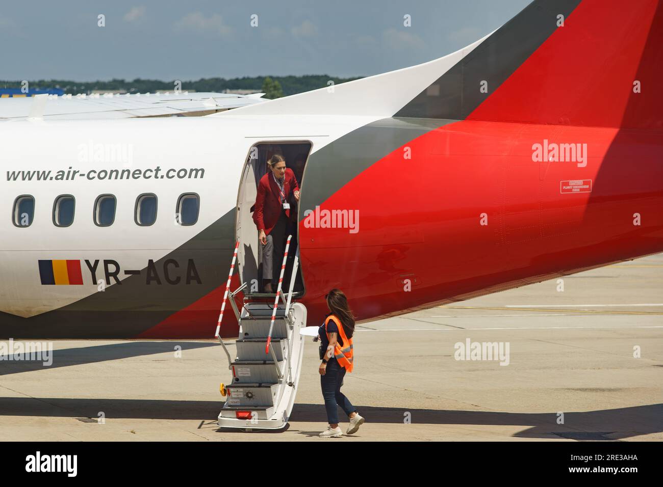 Airconnect aircraft hi-res stock photography and images - Alamy