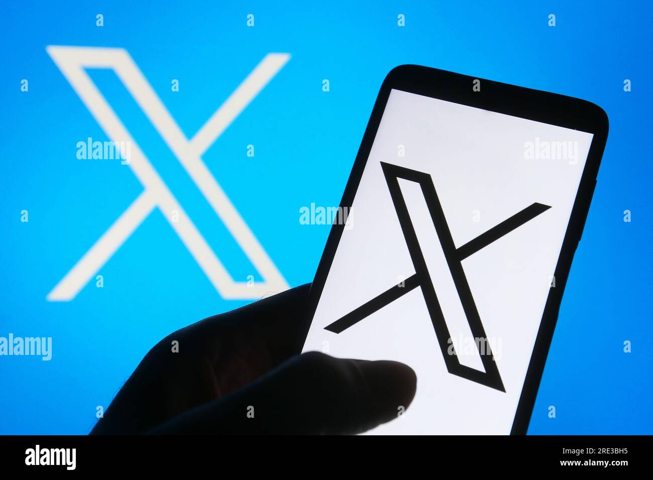 X corp logo hi-res stock photography and images - Alamy