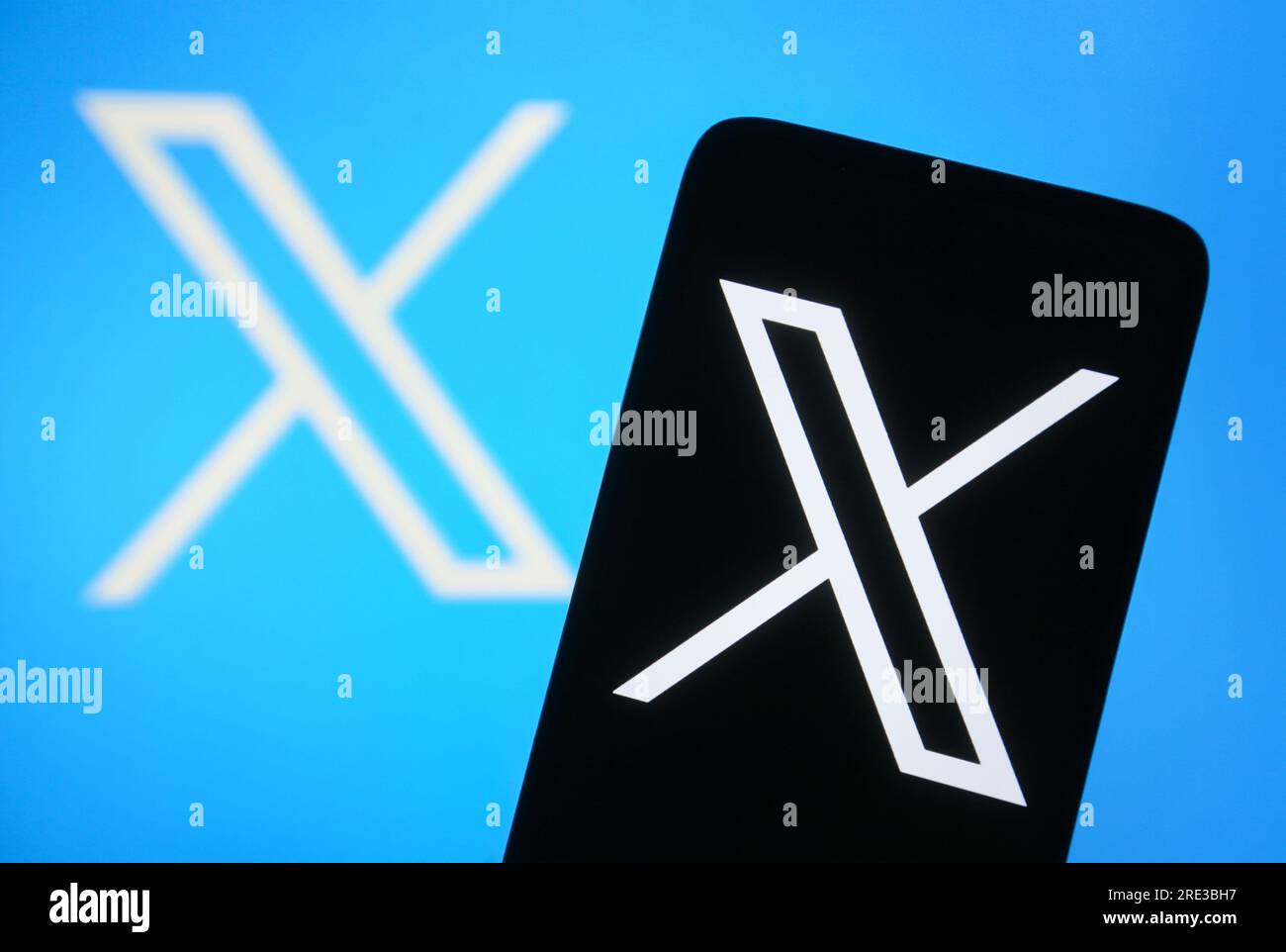 X corp logo hi-res stock photography and images - Alamy