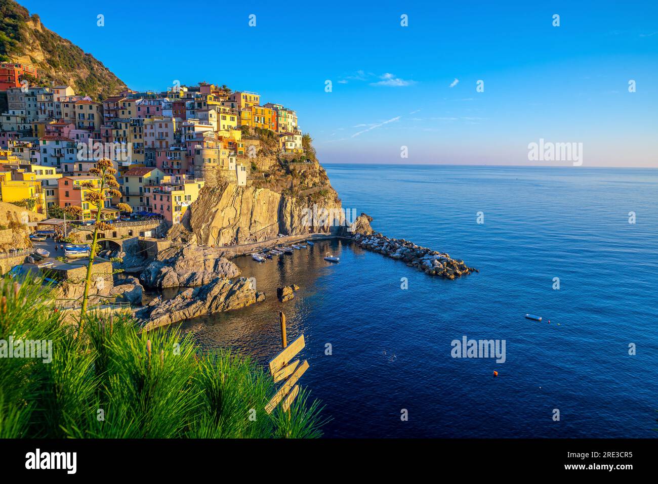 Colorful cityscape of buildings over Mediterranean sea, Europe, Cinque ...