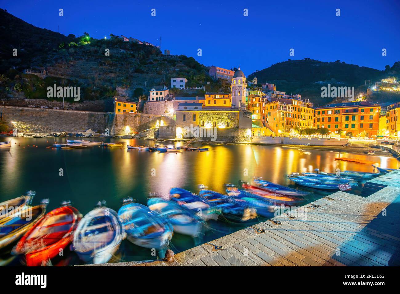 Colorful cityscape of buildings over Mediterranean sea, Europe, Cinque ...
