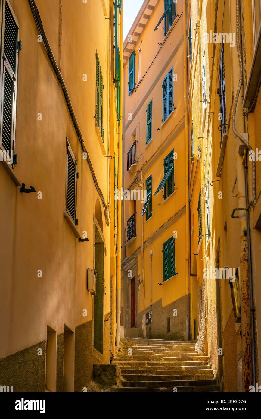 Colorful cityscape of buildings in Europe, Cinque Terre, traditional ...