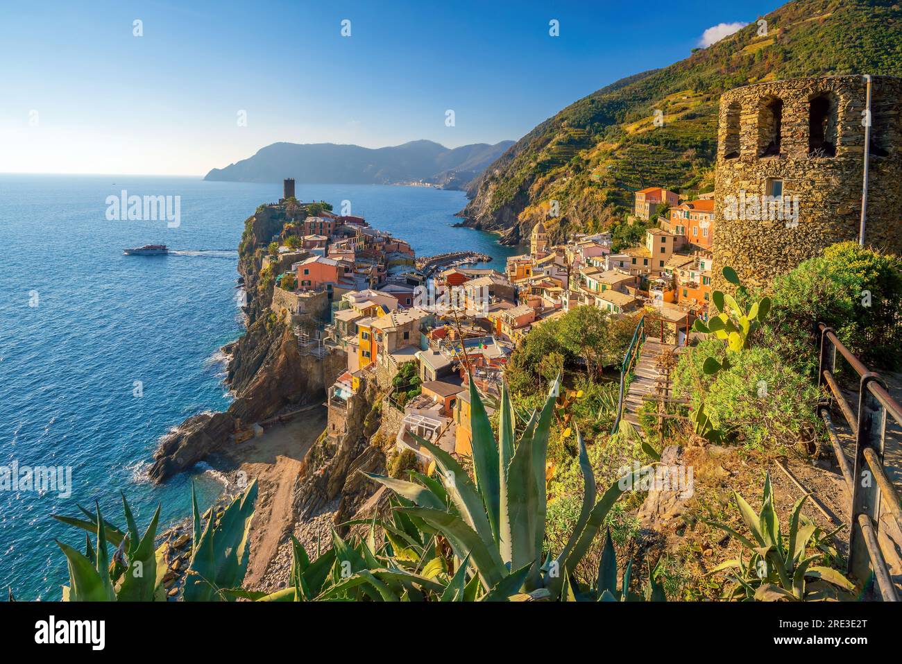 Colorful cityscape of buildings over Mediterranean sea, Europe, Cinque ...