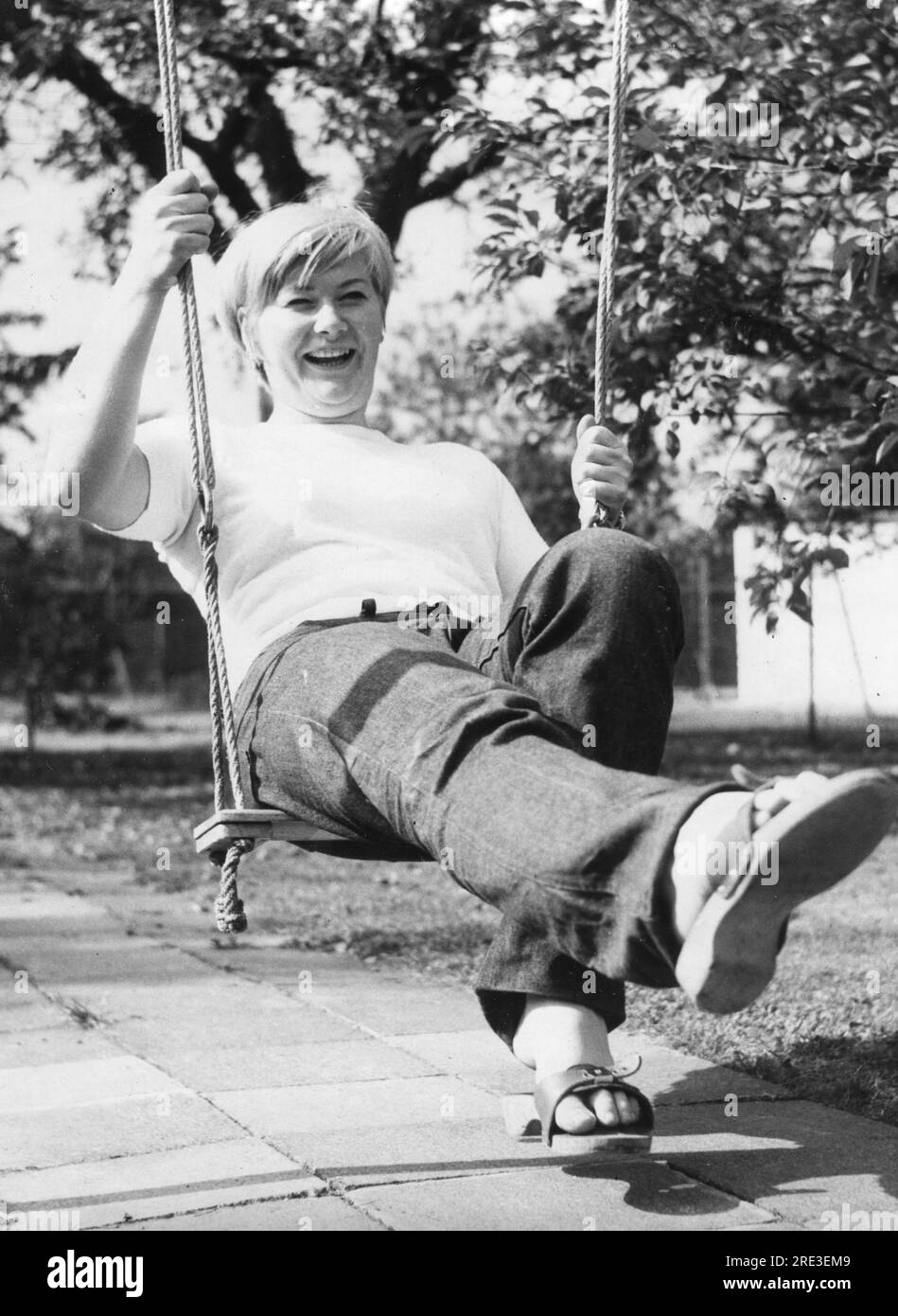 German champion in the discus throw Black and White Stock Photos ...