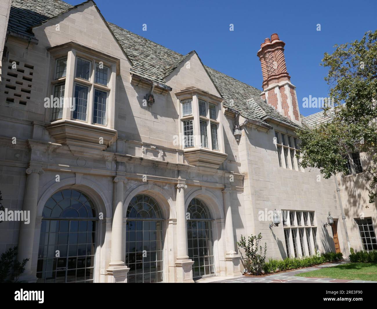 Movies Filmed At Doheny Mansion at James Vanhorn blog