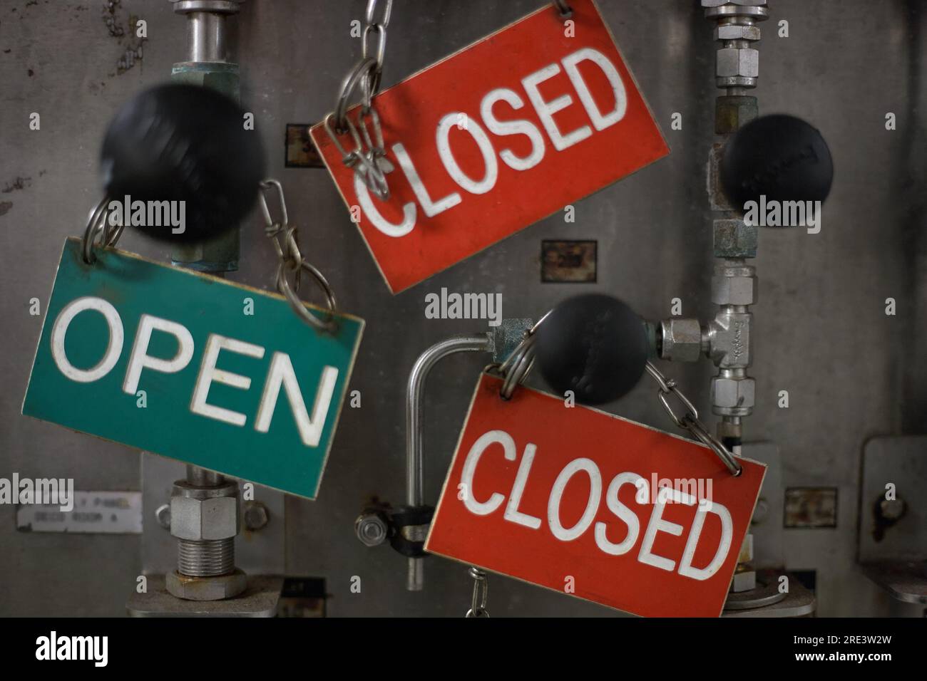 Factory safety signs hi-res stock photography and images - Alamy