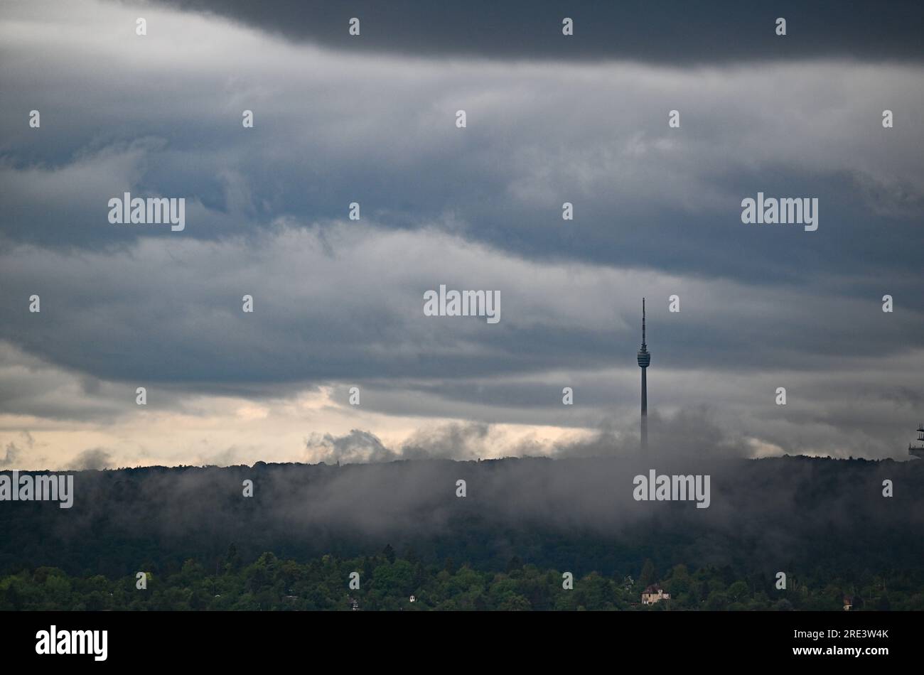 Stuttgart, Germany. 25th July, 2023. Dark rain clouds pass over the ...