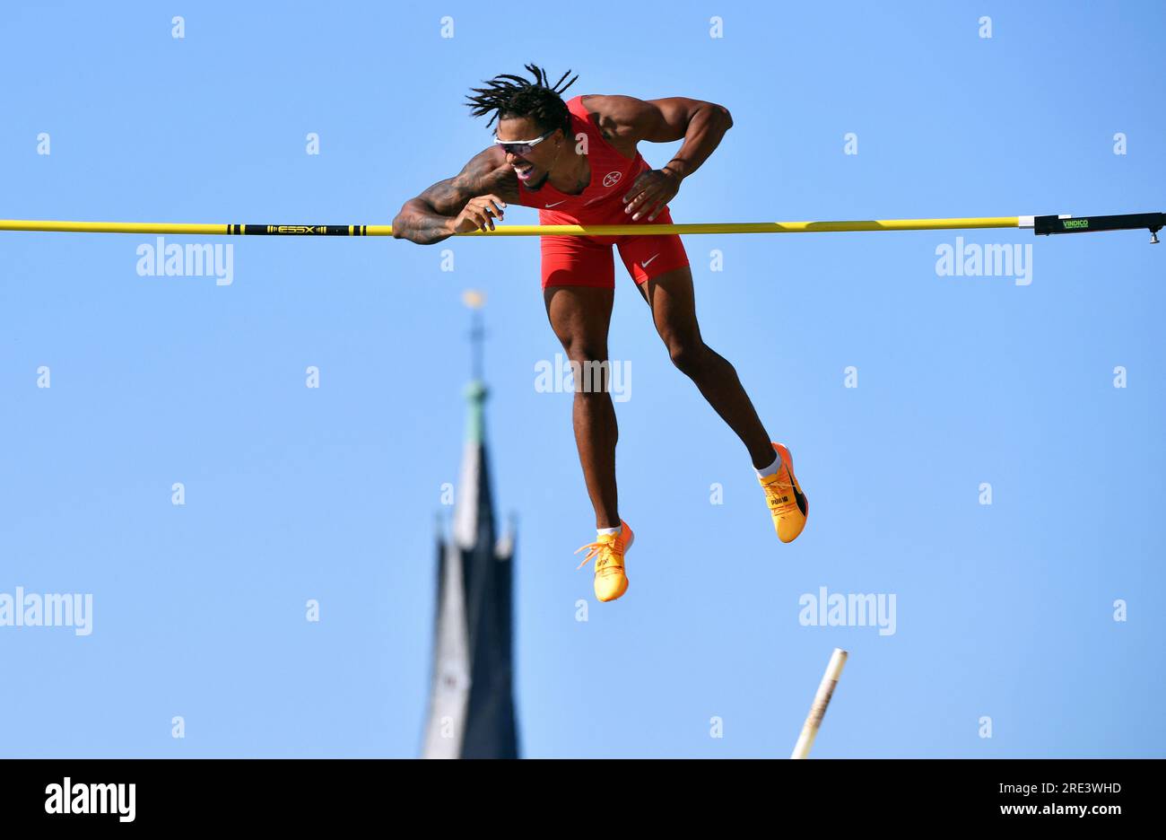 The Finals, German Championship, Men's Pole Vault at the Rhein Shore ...