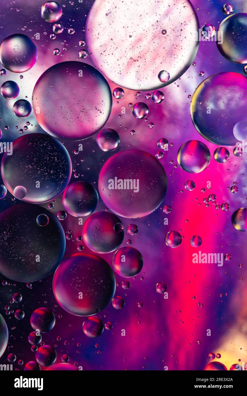 Oil rainbow effect hi-res stock photography and images - Alamy