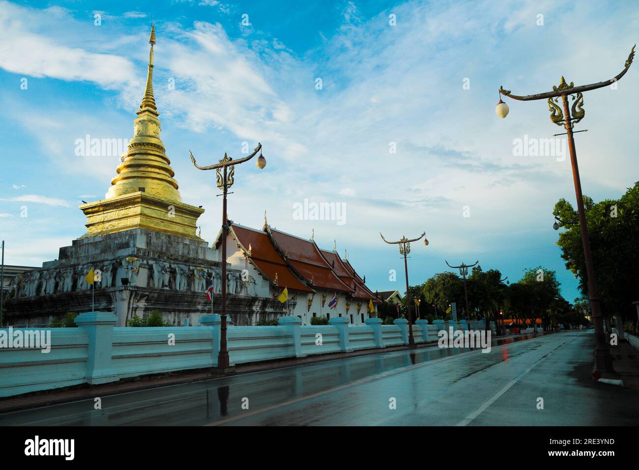 gold stupa of wat chang lom one of most important history destination ...