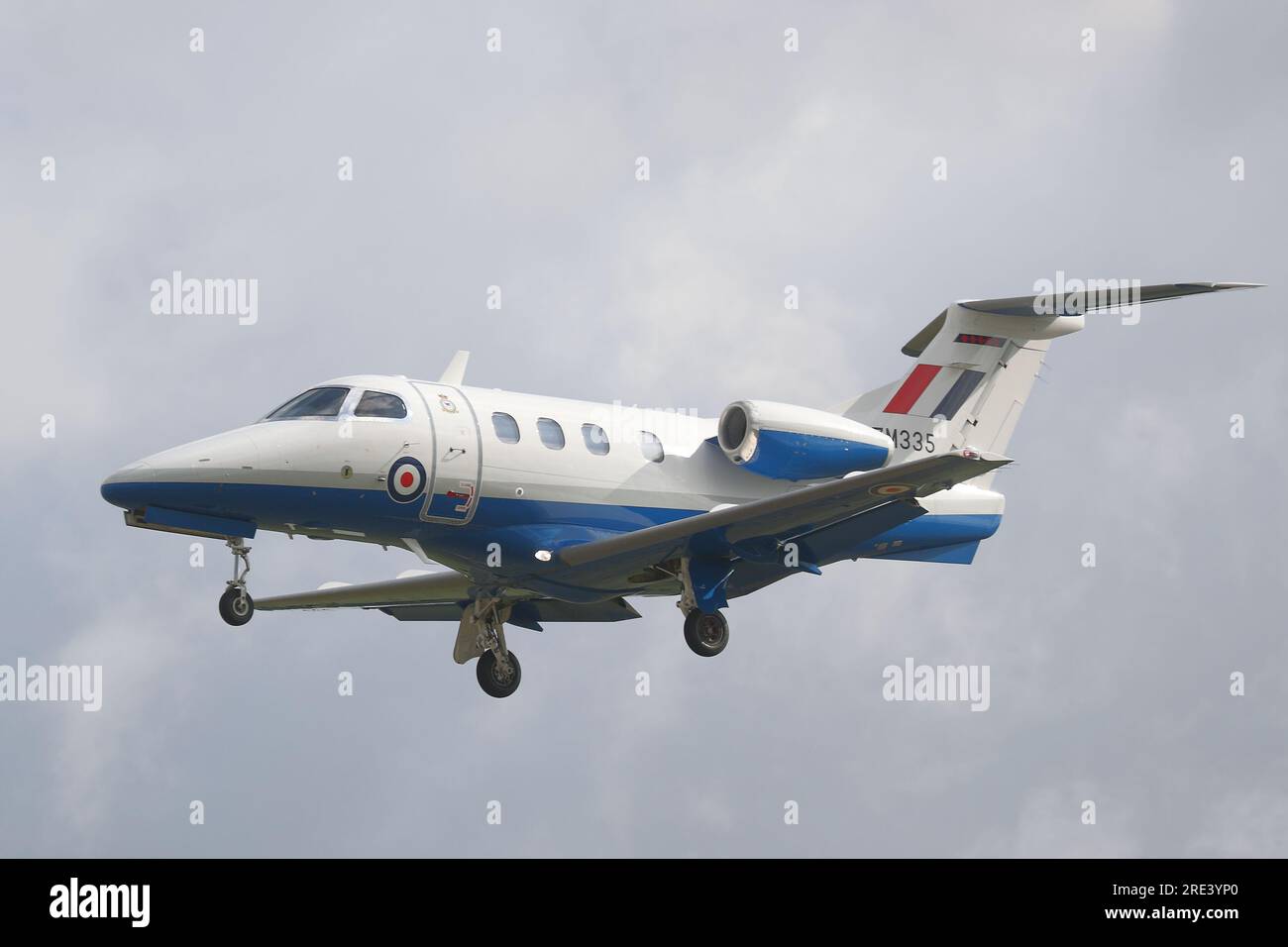 Fairford, UK. 12th July, 2023. RAF Embraer Phenom 100 ZM335 arrives for RIAT 2023 Air Show Stock ...