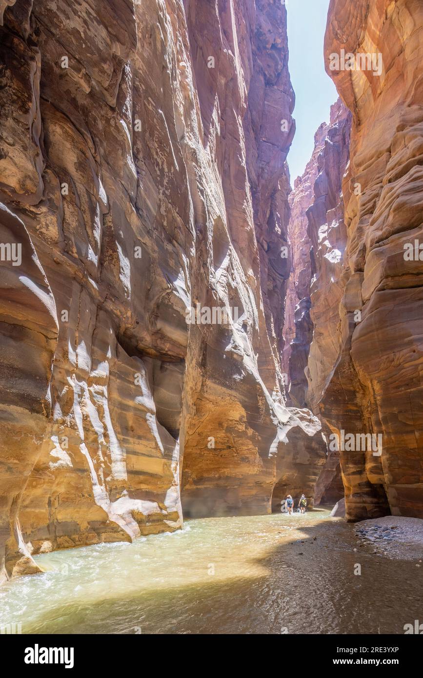 Wadi mujib geology hi-res stock photography and images - Alamy