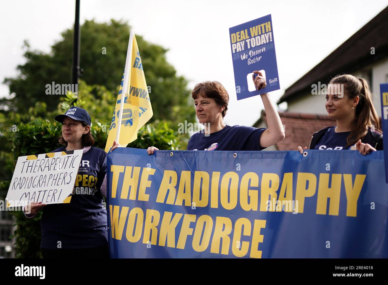 Members of the Society of Radiographers (SoR) on the picket line ...