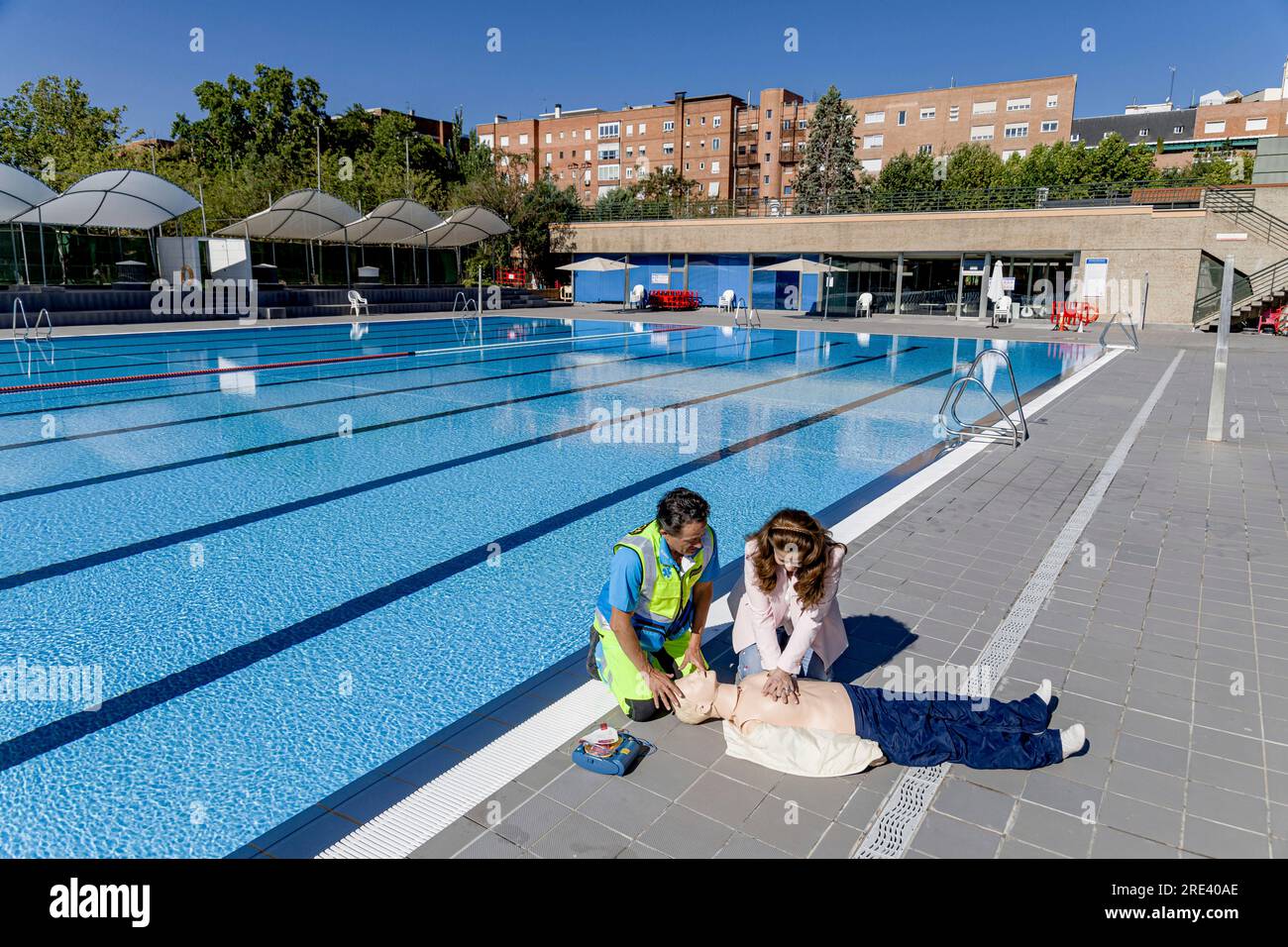 The Regional Minister of Health of the Community of Madrid, Fátima ...