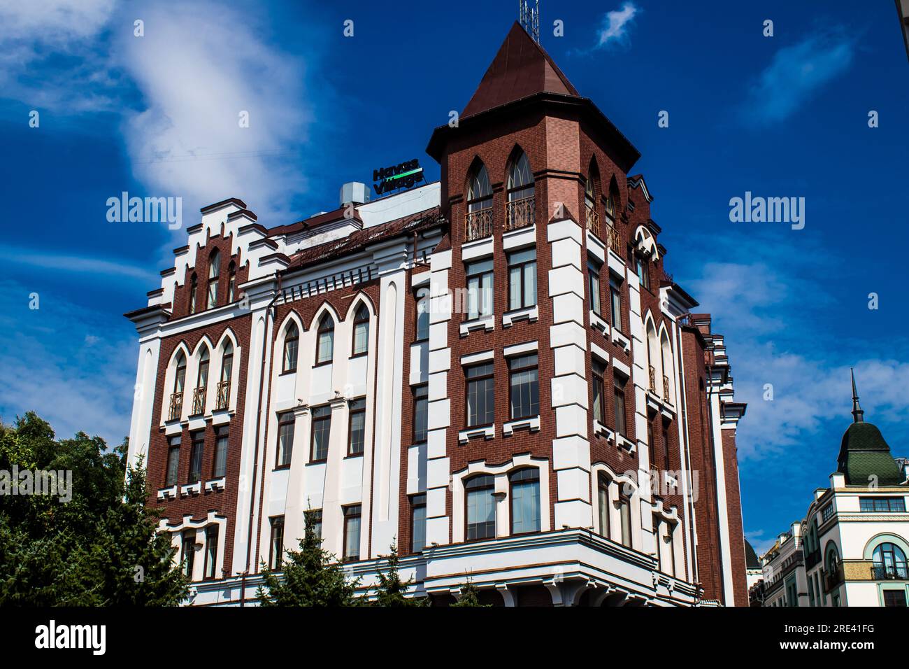 Facade of building in Kiev Vozdvizhenka, The Oligarch's Ghost Town ...
