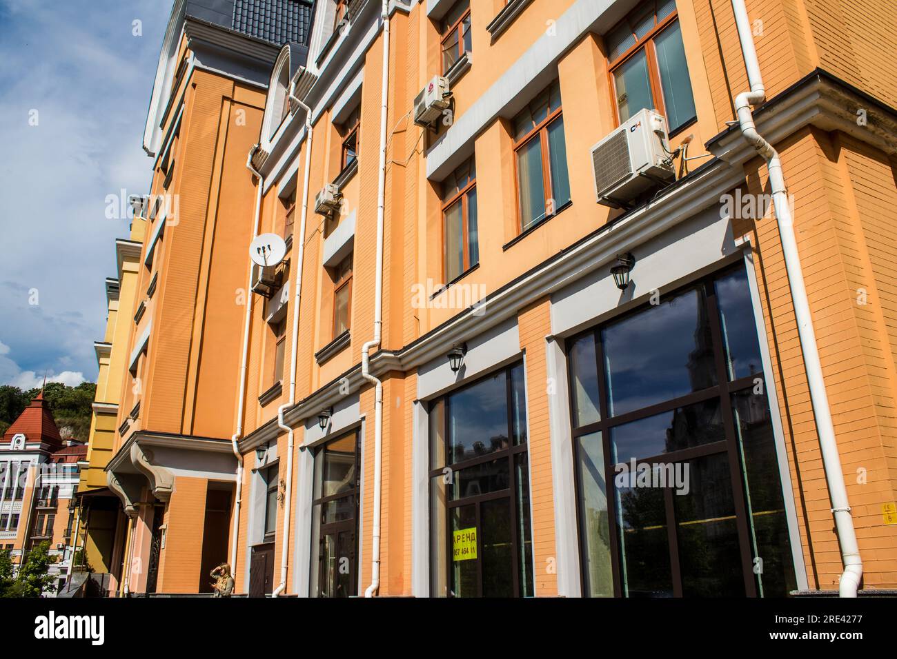 Facade of building in Kiev Vozdvizhenka, The Oligarch's Ghost Town ...