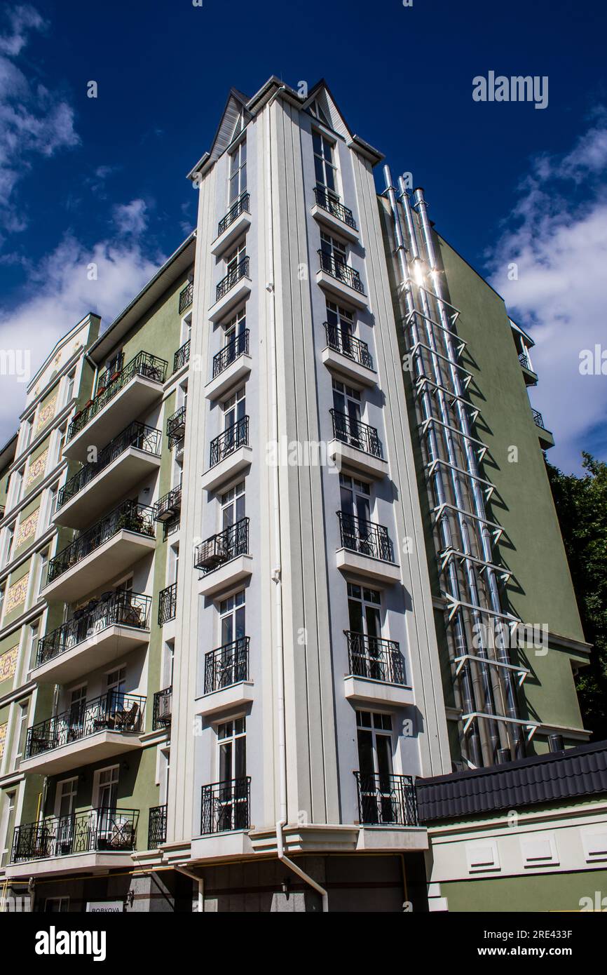 Facade of building in Kiev Vozdvizhenka, The Oligarch's Ghost Town ...