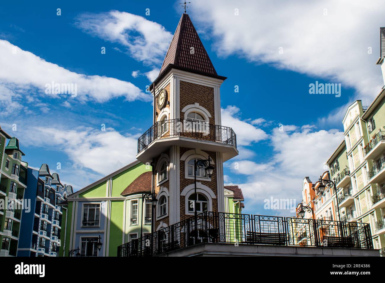 Facade of building in Kiev Vozdvizhenka, The Oligarch's Ghost Town ...