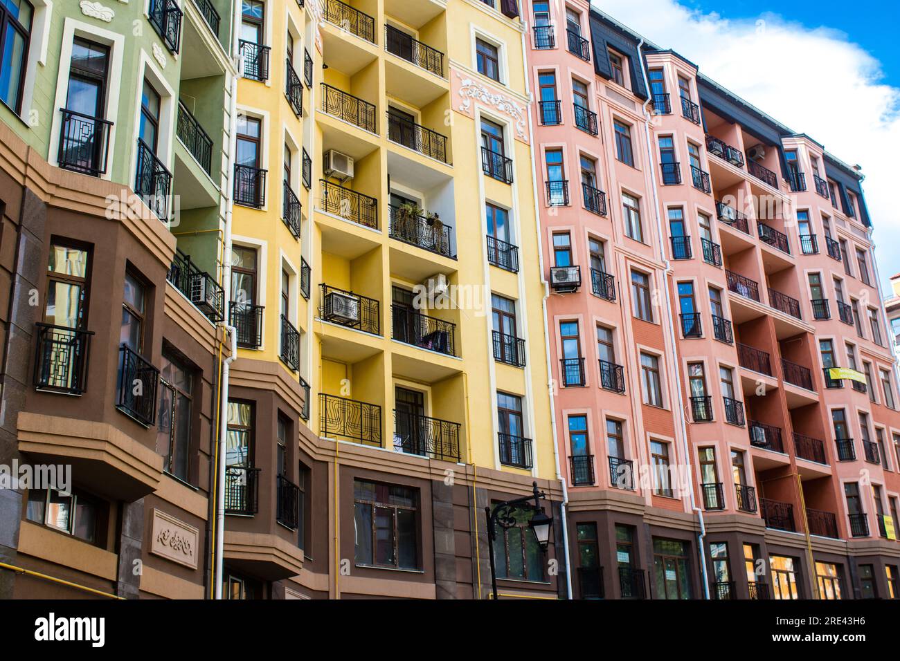 Facade of building in Kiev Vozdvizhenka, The Oligarch's Ghost Town ...