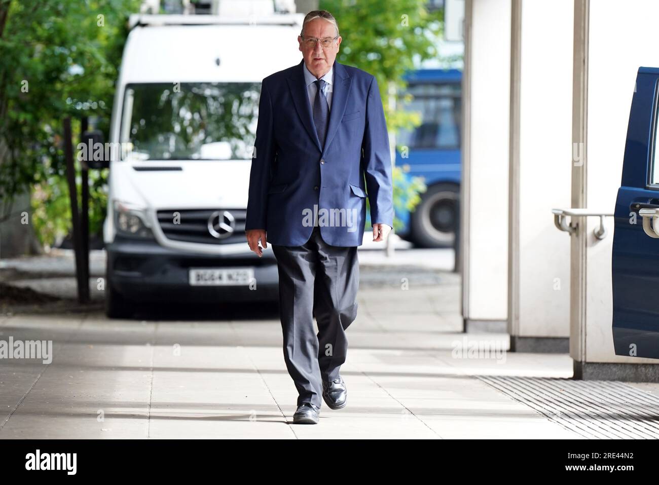 John Letby, the father of nurse Lucy Letby, arrives at Manchester Crown ...