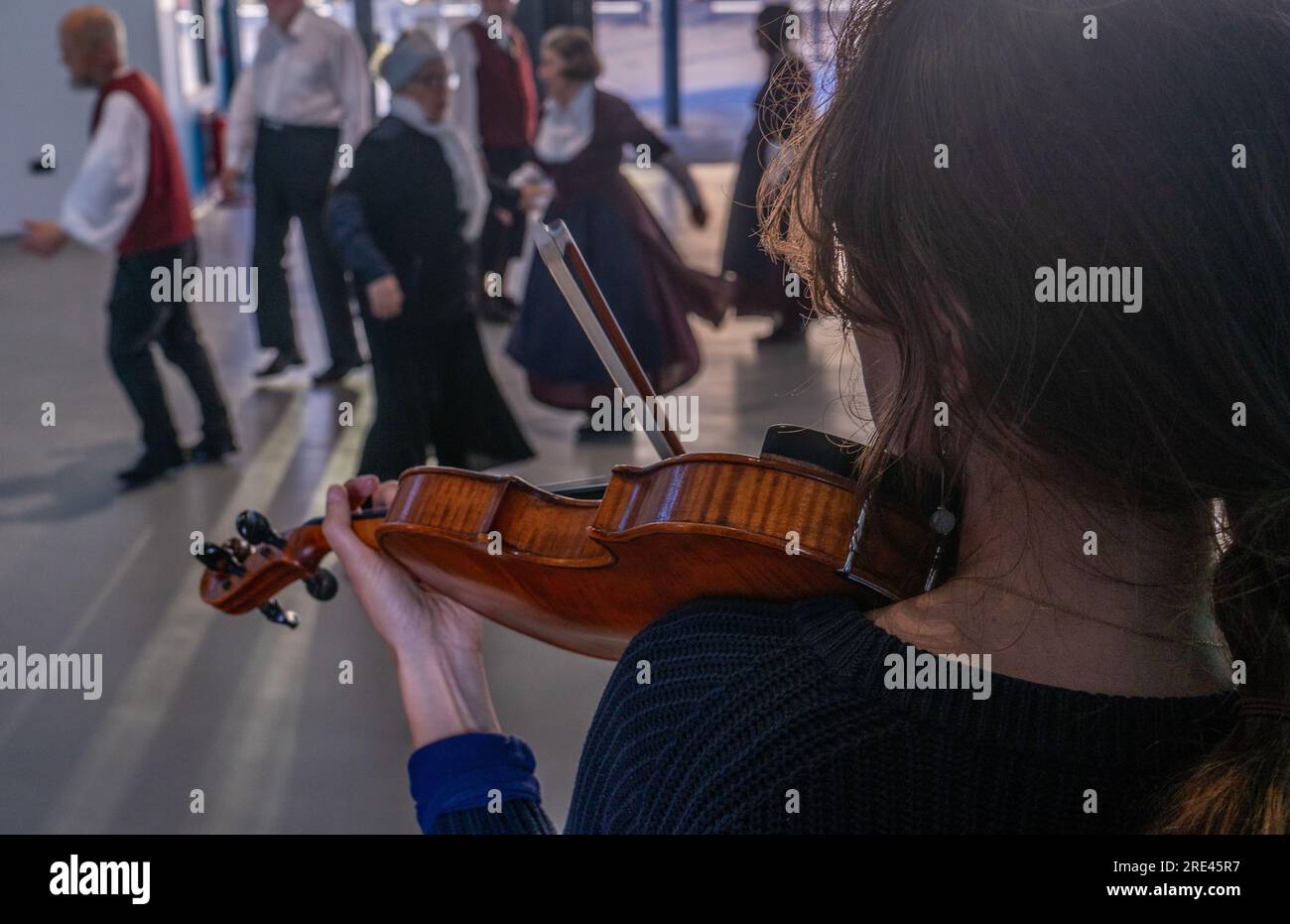 Traditional Welsh folk music and dance open to the public at the ...