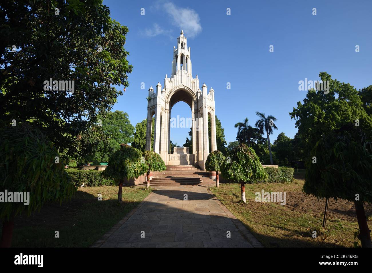 Victoria Memorial. Large canopy made of Italian limestone, dedicated to ...
