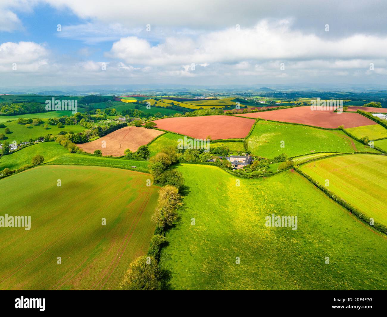England farmer and drone hi-res stock photography and images - Alamy