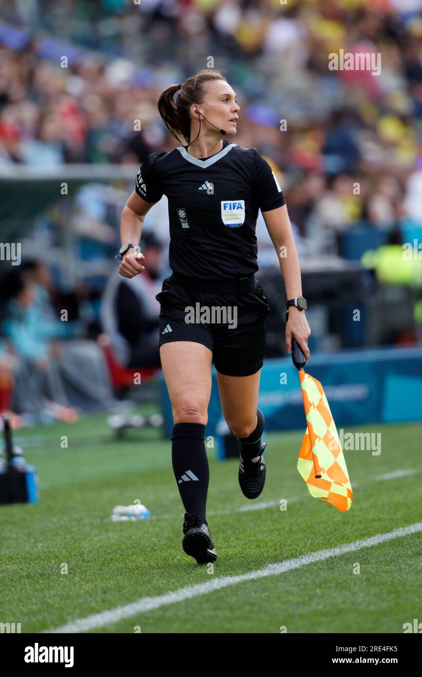 Sydney, Australia. 25th July, 2023. Assistant referee, Natalie Aspinall ...