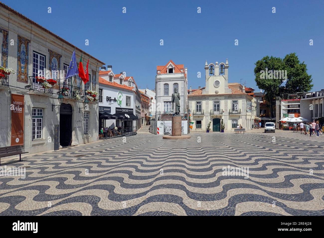 Portugal, Cascais (Lisbon) - The city hall square and the statue of ...