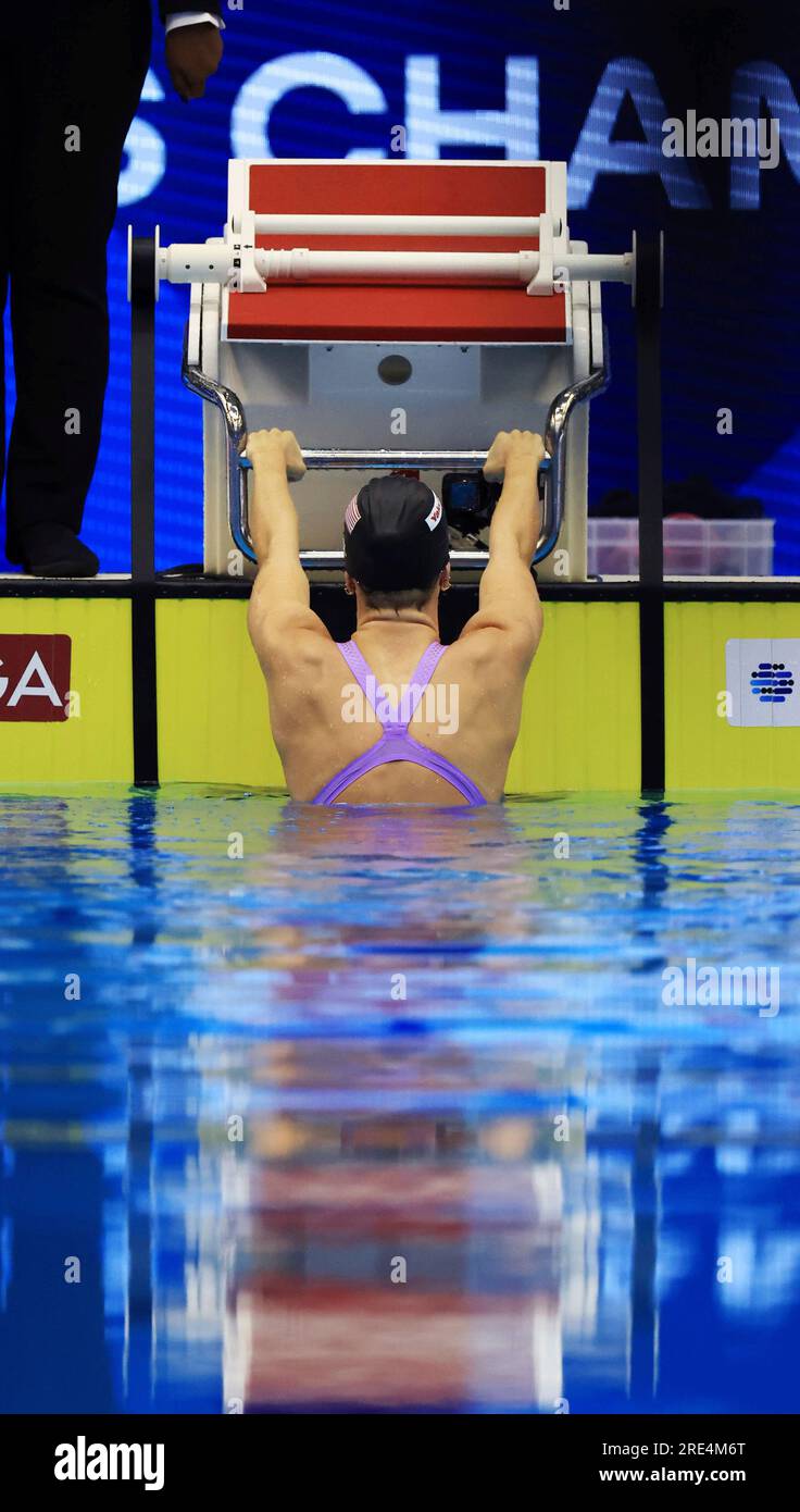 McKEOWN Kaylee of Australia competes during women's 100m backstroke ...