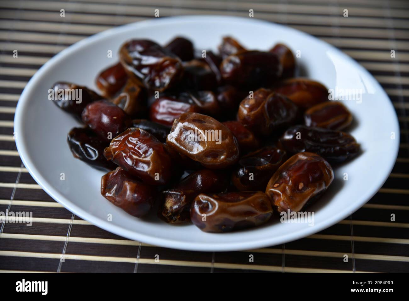 Dates vector hi-res stock photography and images - Alamy