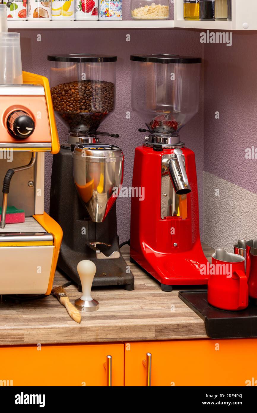 Infographic maker hi-res stock photography and images - Alamy