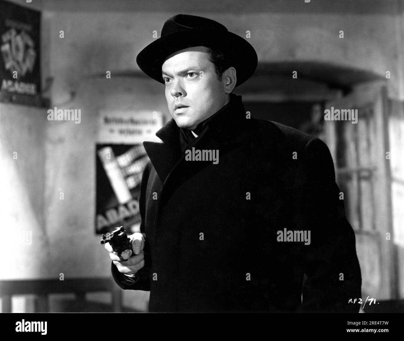 The third man anton karas carol reed hi-res stock photography and ...