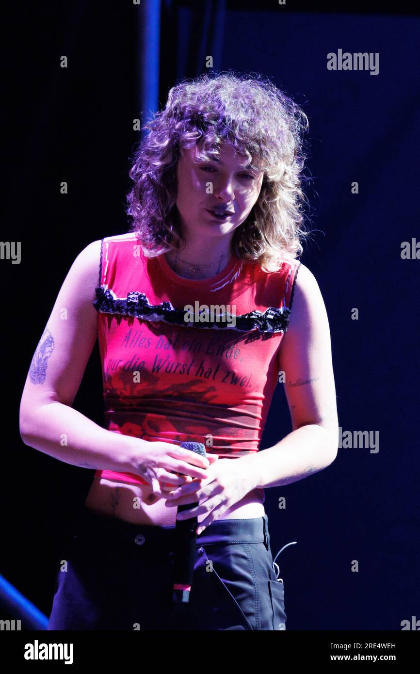 Madame, pseudonym of Francesca Calearo, is an Italian singer-songwriter ...