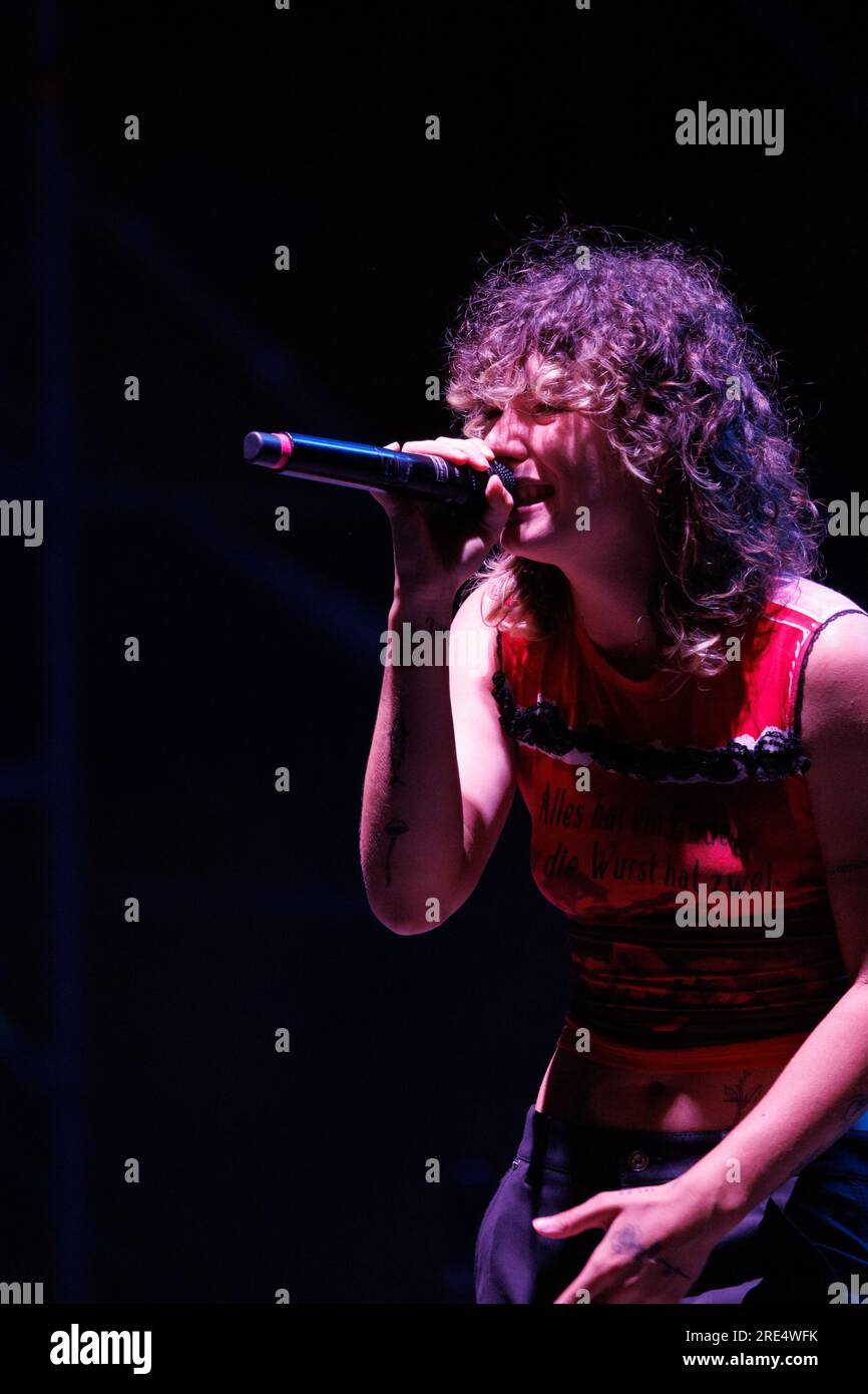 Madame, pseudonym of Francesca Calearo, is an Italian singer-songwriter ...