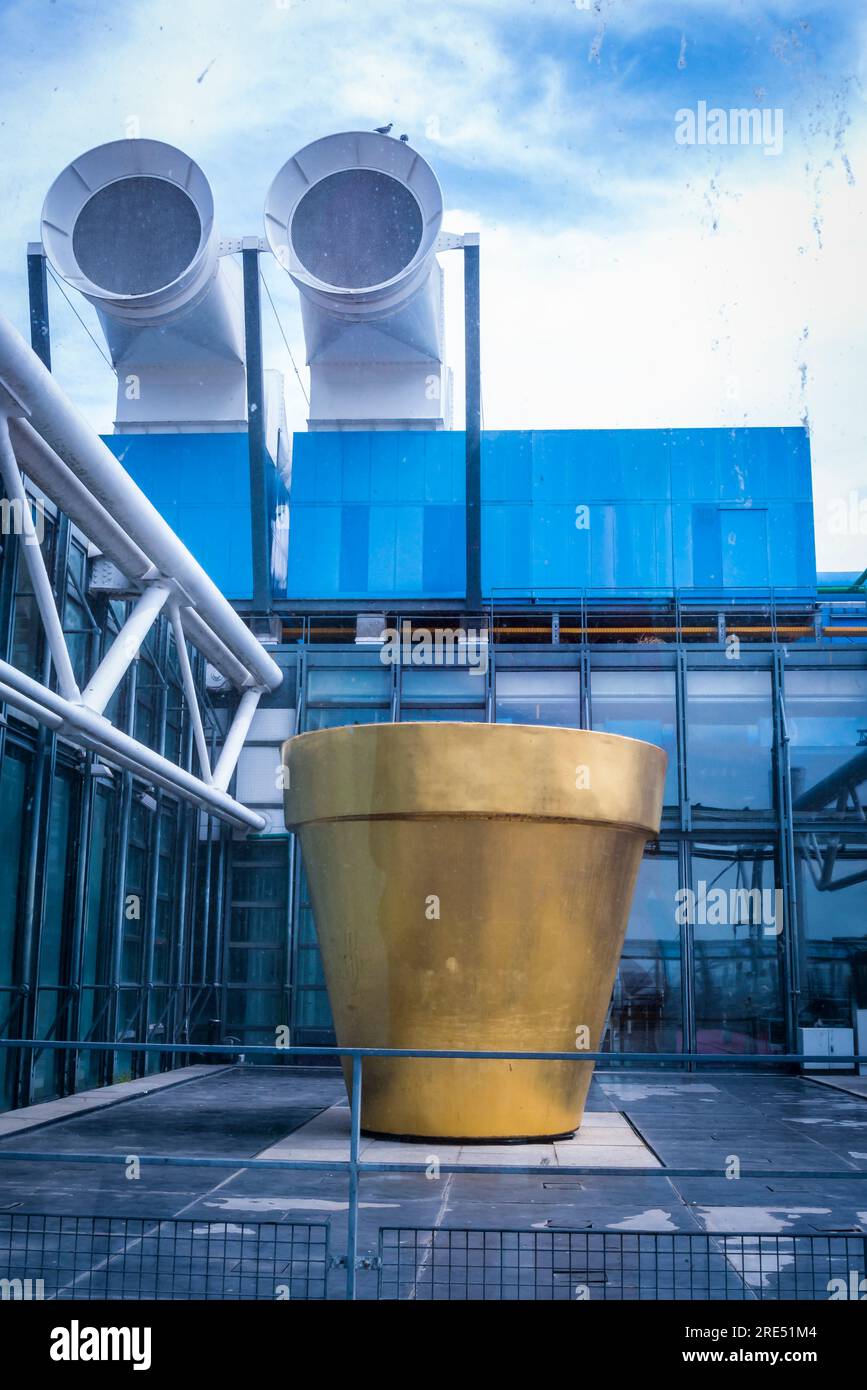 Roof, Pompidou Centre, a museum of modern art, Paris, France Stock ...