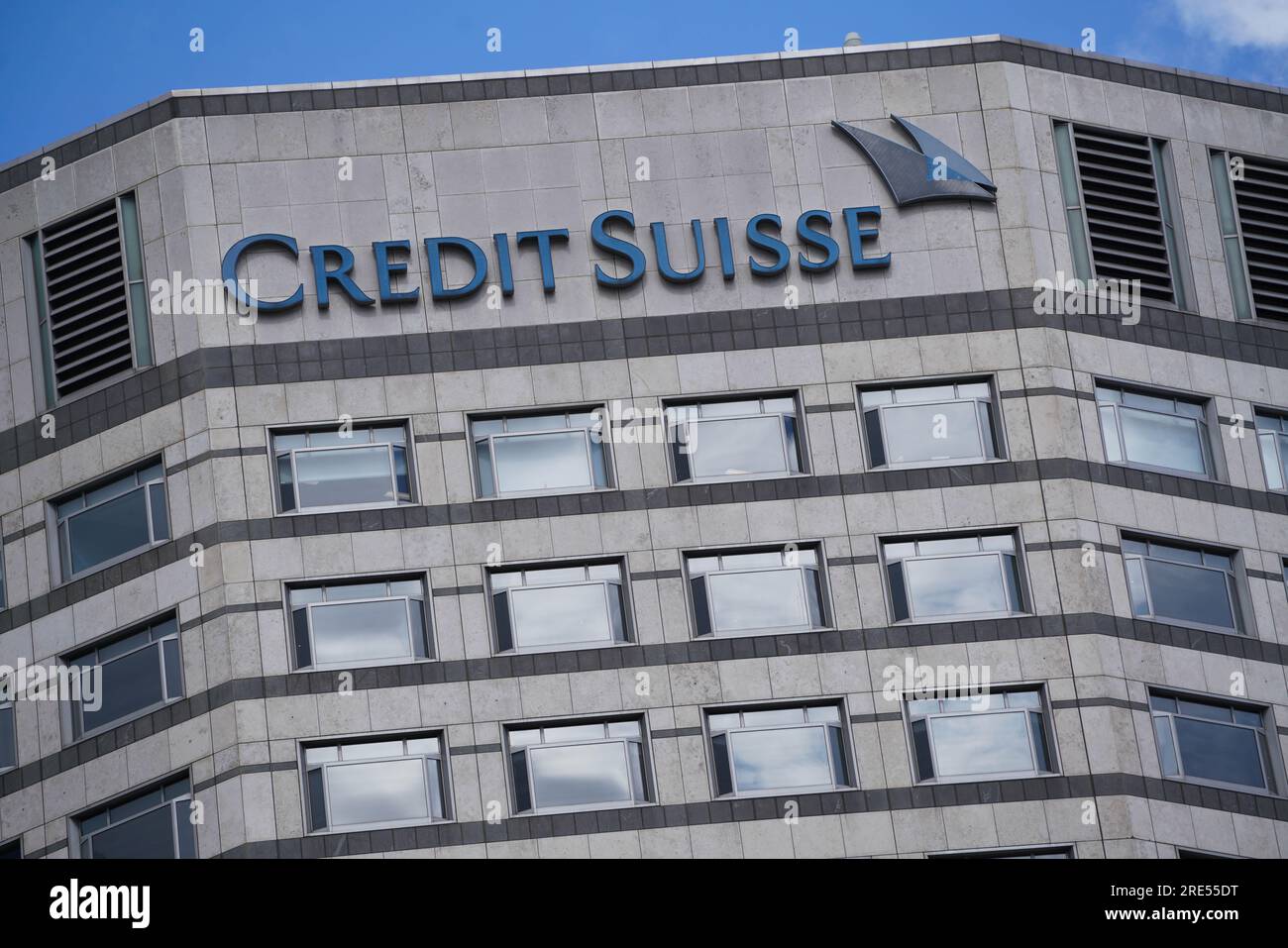 Credit Suisse headquarters in Canary Wharf London, UK Stock Photo - Alamy