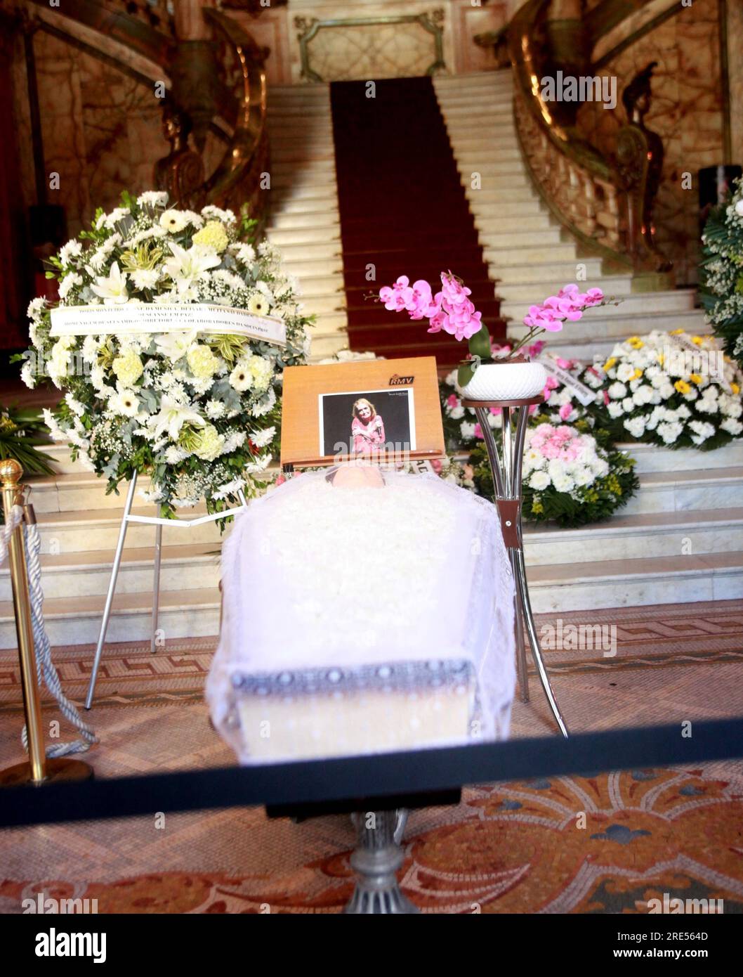 Leny andrade hi-res stock photography and images - Alamy