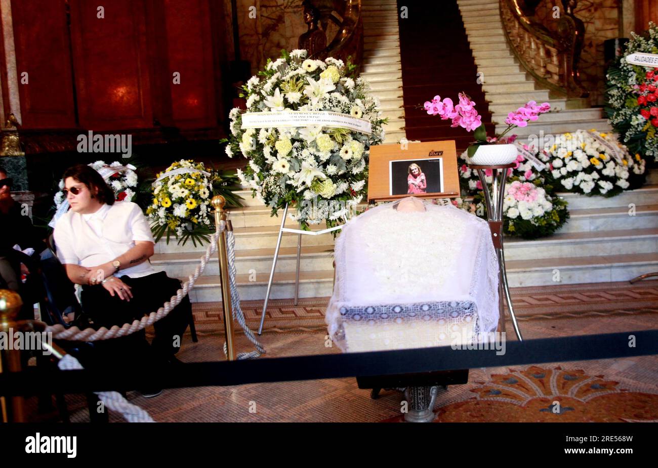 Leny andrade hi-res stock photography and images - Alamy