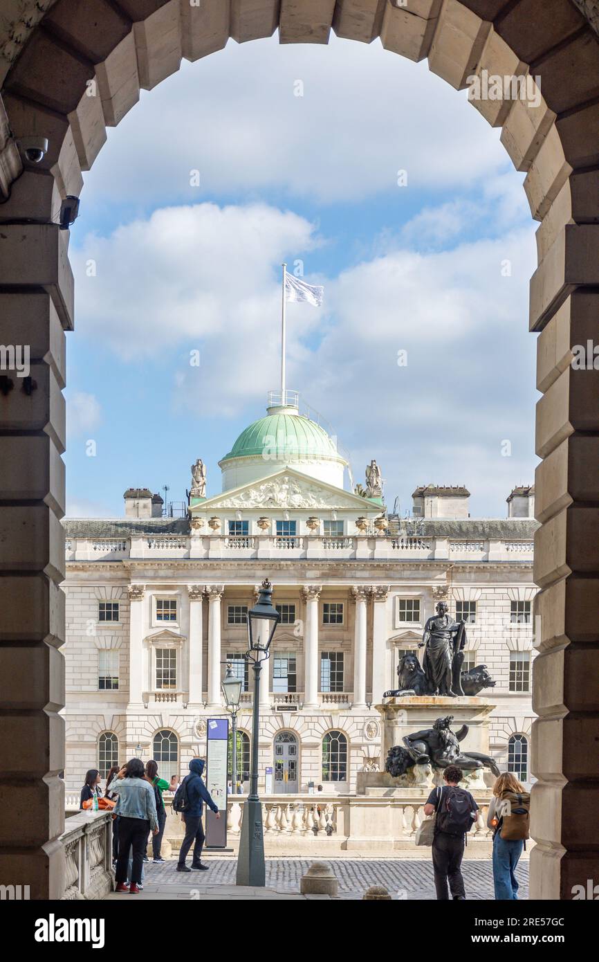 Lamp sculptures the courtyard of somerset house the strand city hi-res ...
