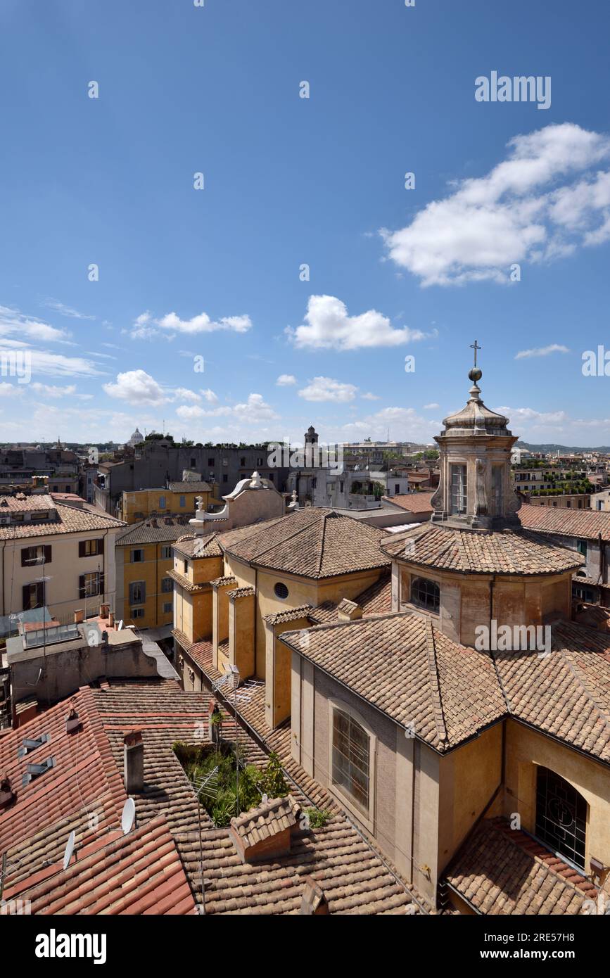 Rooftops in rome italy hi-res stock photography and images - Alamy